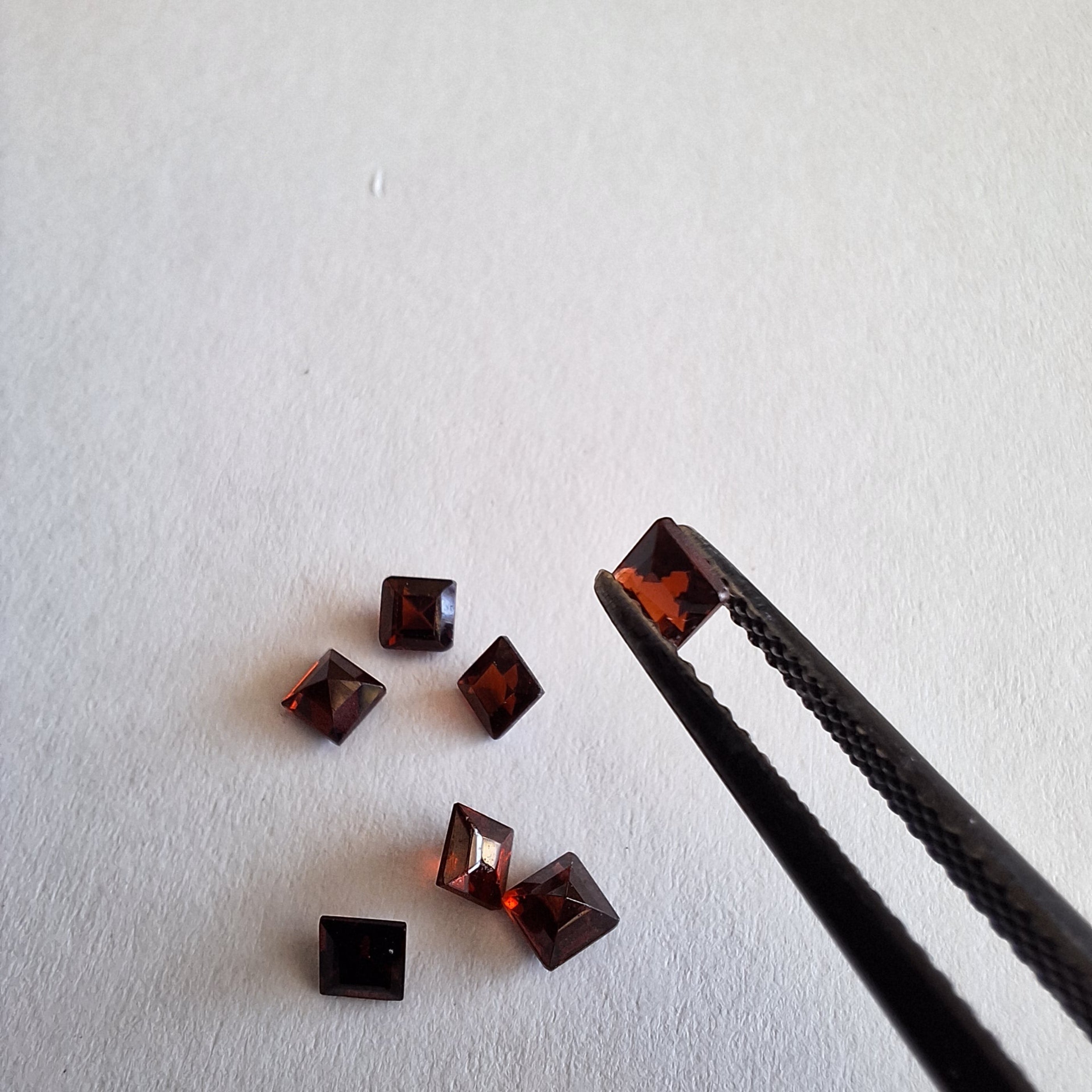 Garnet Princess Cut 3mm x 3mm - Cape Diamond Exchange