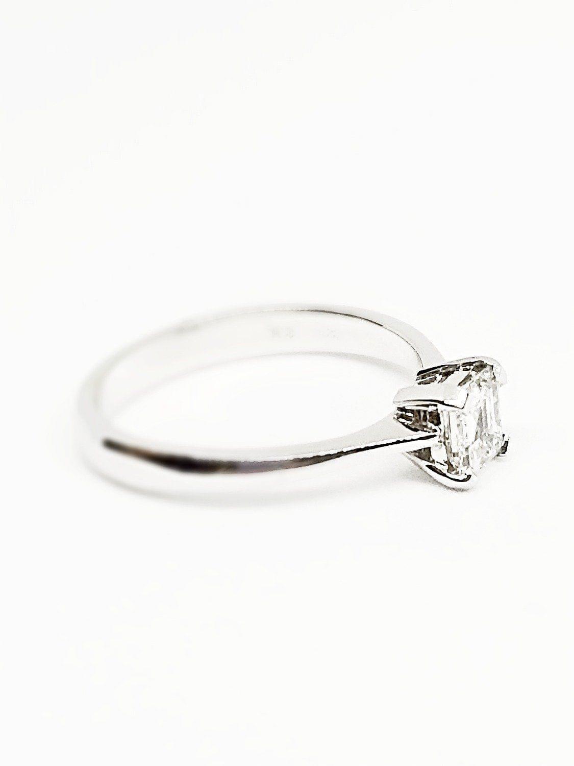 Weißgold-Diamantring