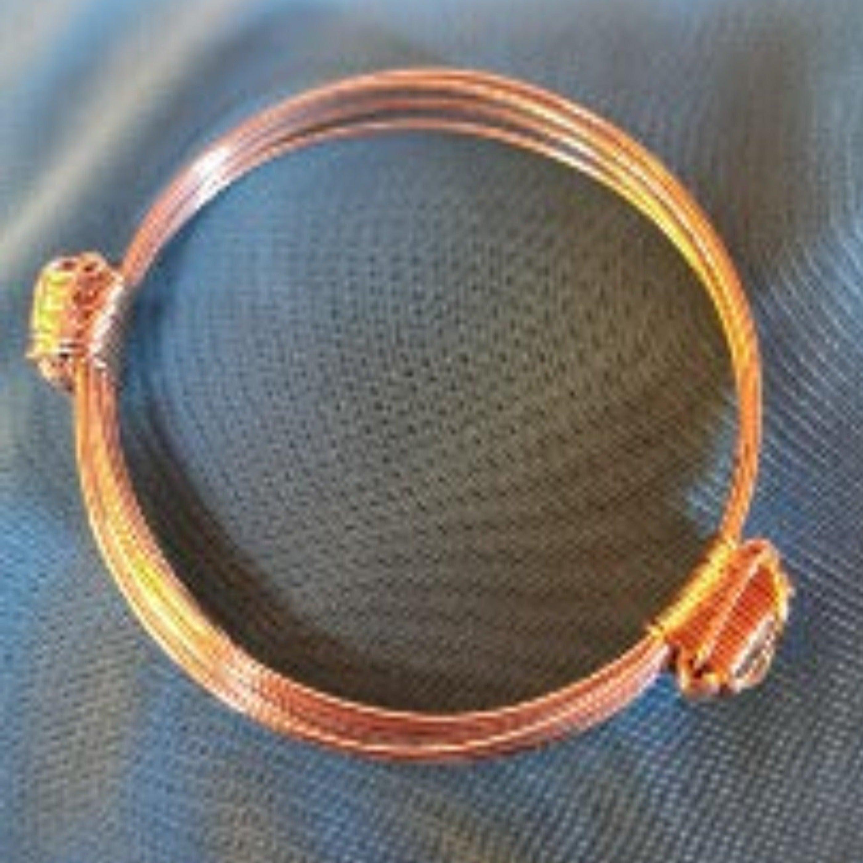 Knotted Gold Wire Bangle